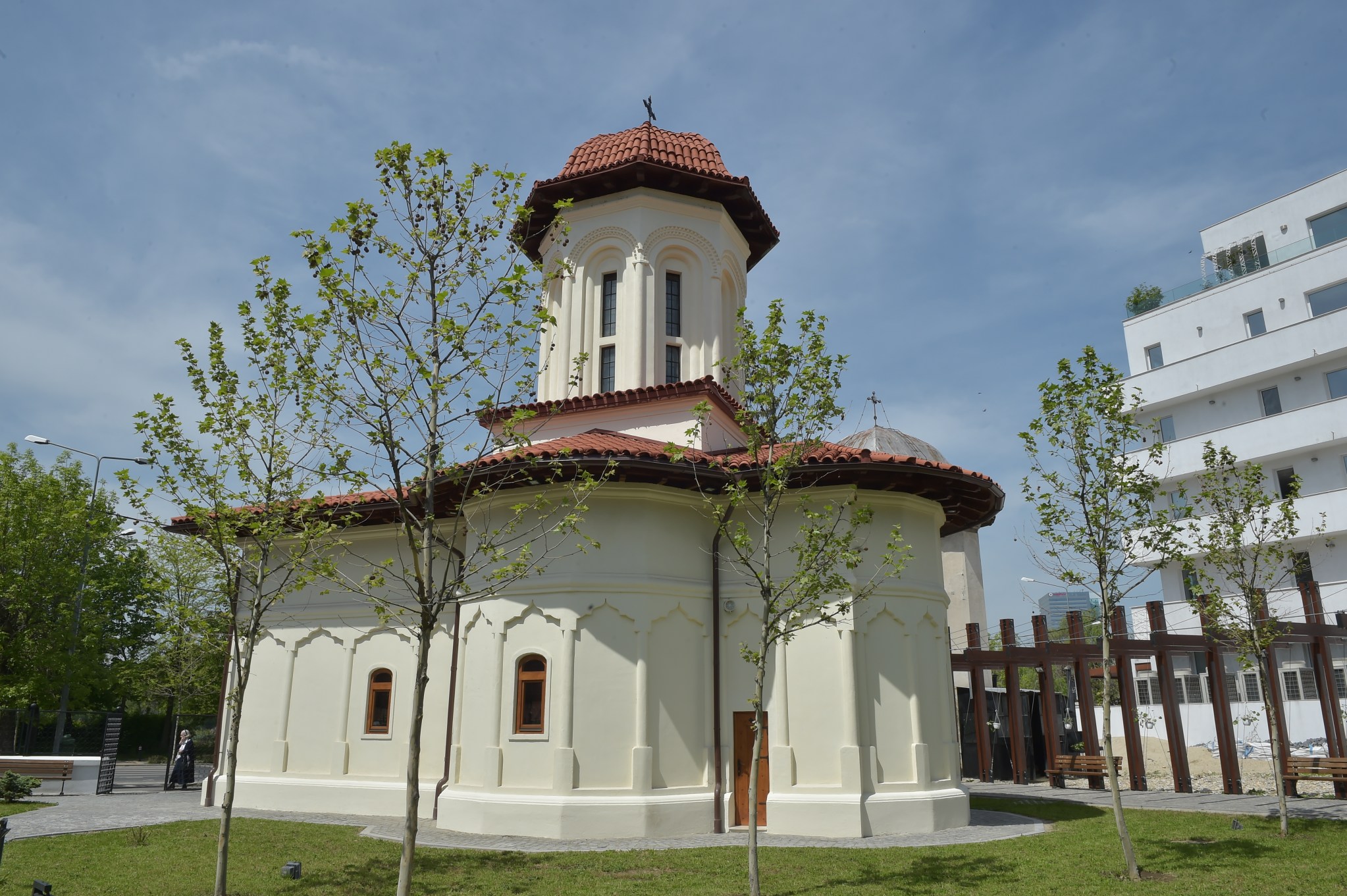BISERICA SFÂNTA SOFIA – Calea Floreasca 216